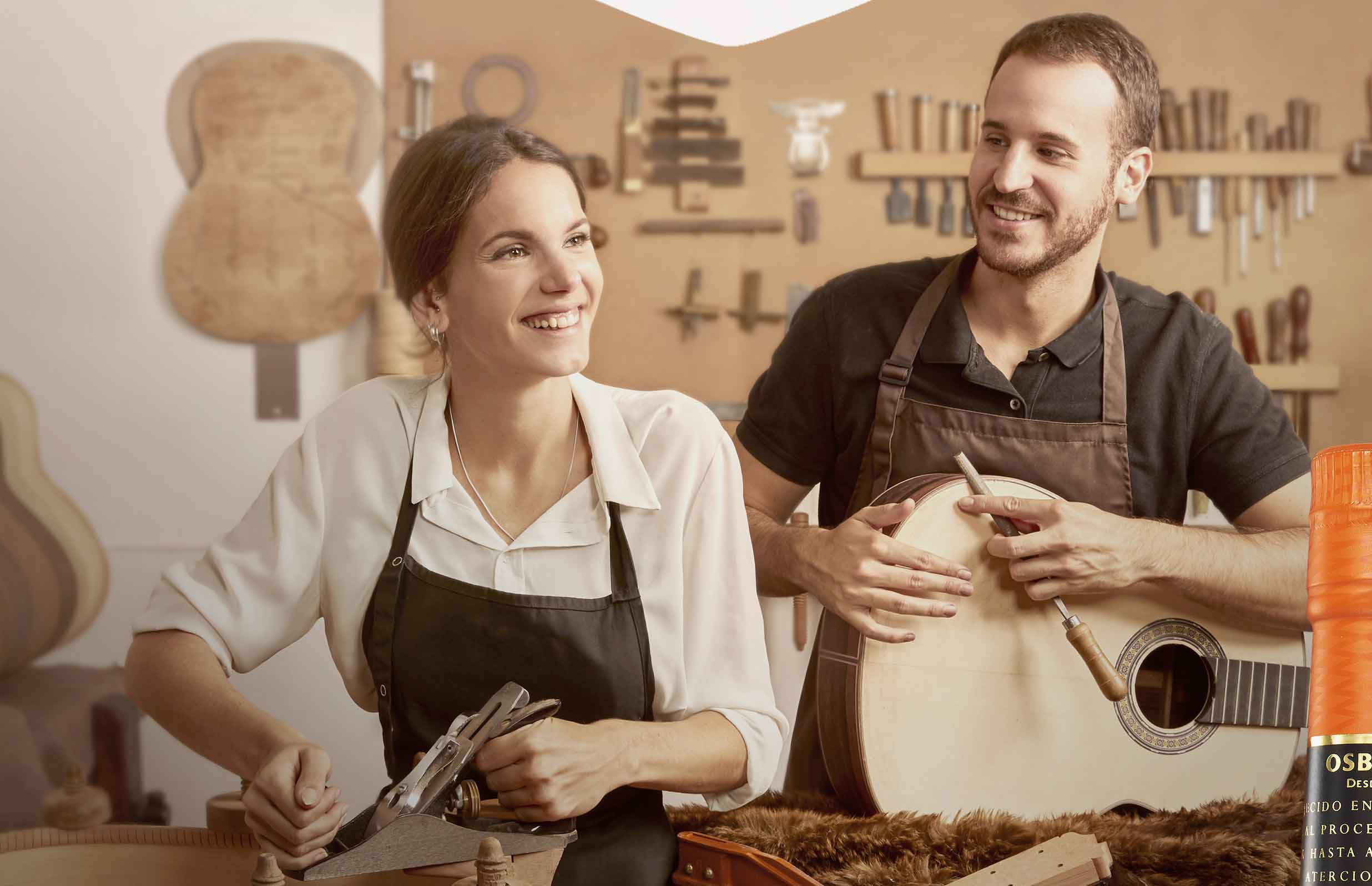 Hermanos Conde | Adlatina