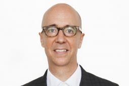 Peter Sherman salta a Omnicom tras una breve gestión en JWT | Adlatina