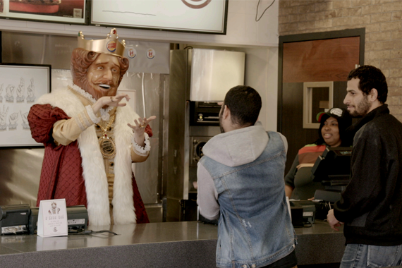 “Whopper Sign”, el nuevo trabajo de David Miami para Burger King | Adlatina