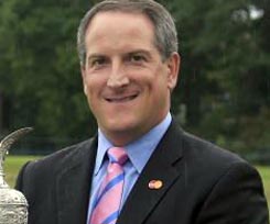 El rugby gana en popularidad e importancia comercial | Adlatina